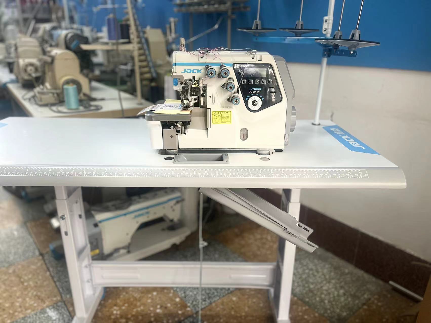 JACK overlock sewing machine C7 – sewingmachine-world